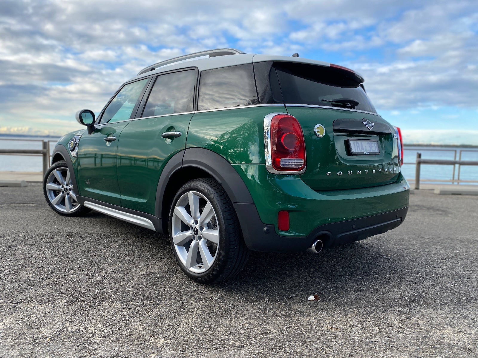 2020 Mini Countryman PHEV Review – The Redline